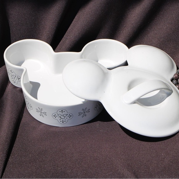 Disney | Kitchen | Disney Authentic Original Mickey Mouse Ceramic Dish ...